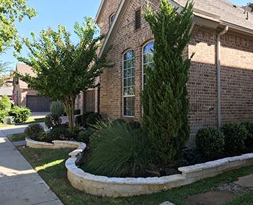 Retaining Wall And Arbor